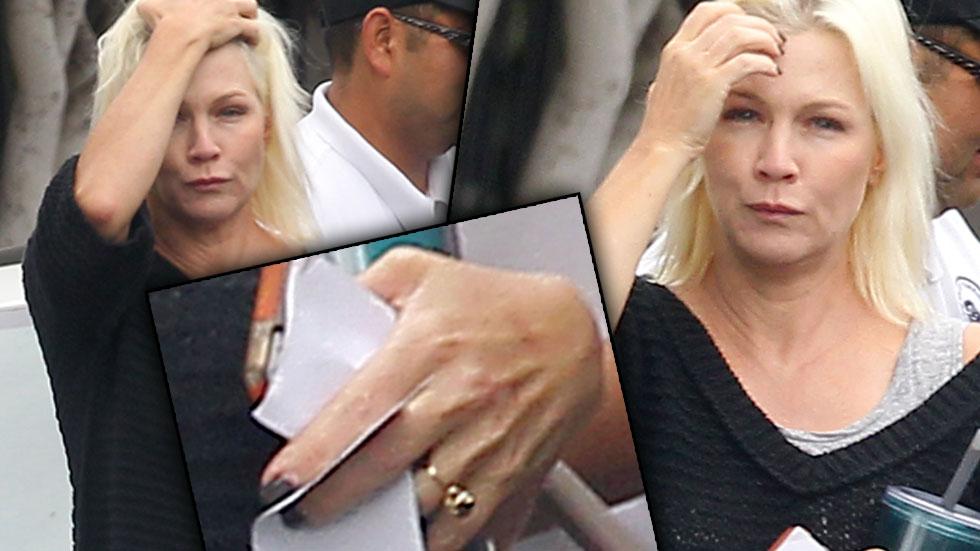 Who Needs Makeup With A Ring Like That? Barefaced Bride-To-Be Jennie ...