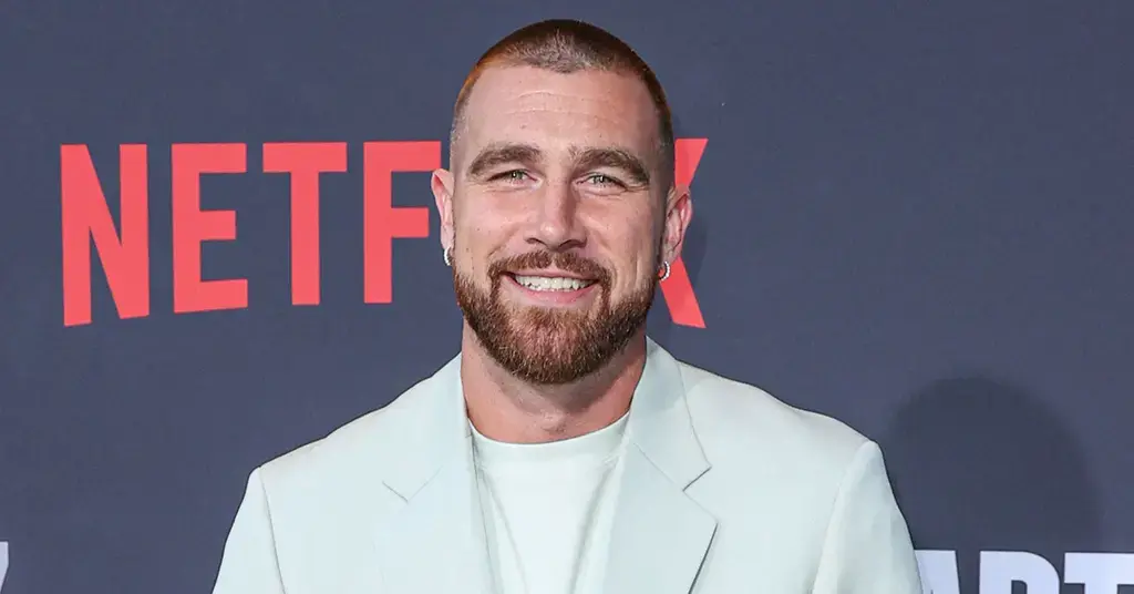 Travis Kelce Donated $100,000 To Kansas City Shooting Victims GoFundMe