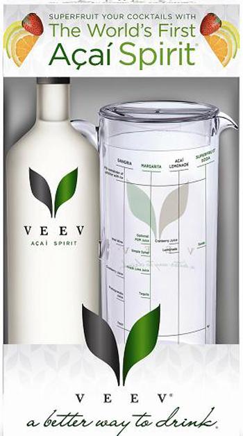 Fool-Proof Bartender: VeeV's Superfruit Perfect Pour Pitcher