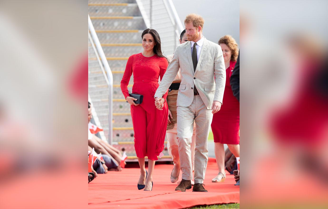 Meghan Markle Shows Off Pregnancy Style In Tonga