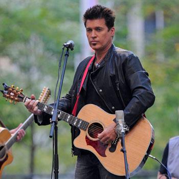 Desperate For A Comeback? Billy Ray Cyrus Records Hip Hop Remix Of ...