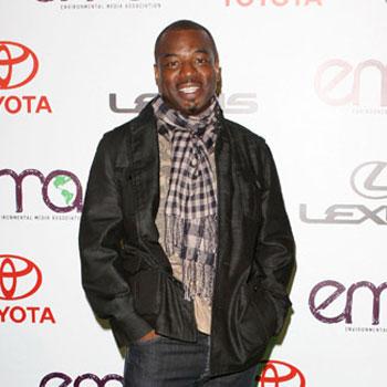 EXCLUSIVE INTERVIEW: LeVar Burton -- Celebrating A Birthday & Getting ...