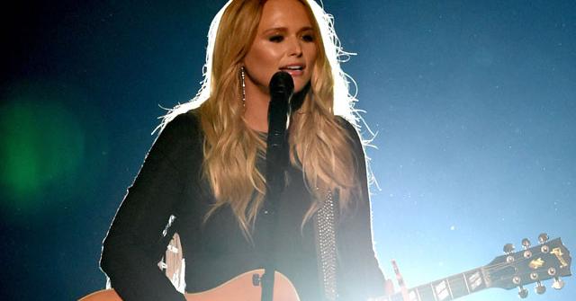 [VIDEO] Miranda Lambert Sings Tin Man At ACM Awards