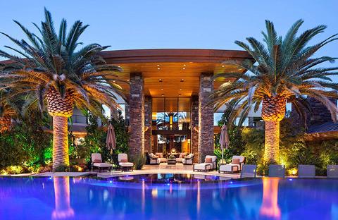 Disappearing Act! Illusionist David Copperfield Spends Millions On Las ...