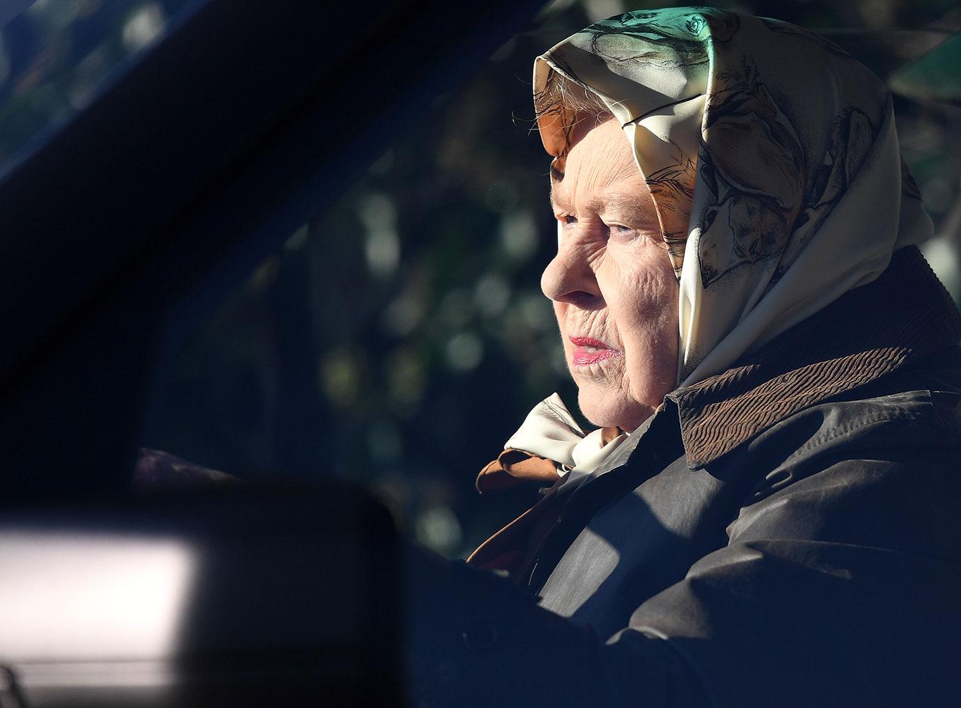 Queen Looks Angry In Photos After Meghan Markle Leaves England Queen Looks Angry In Photos After Meghan Markle Leaves England