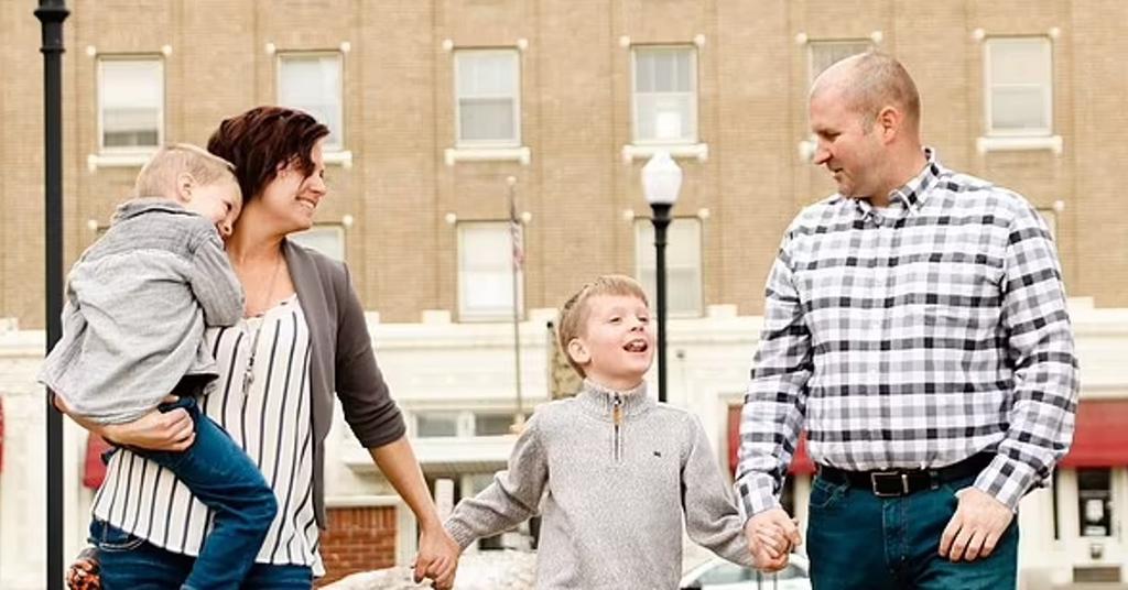 North Dakota State Senator, Wife and 2 Children Die in Plane Crash