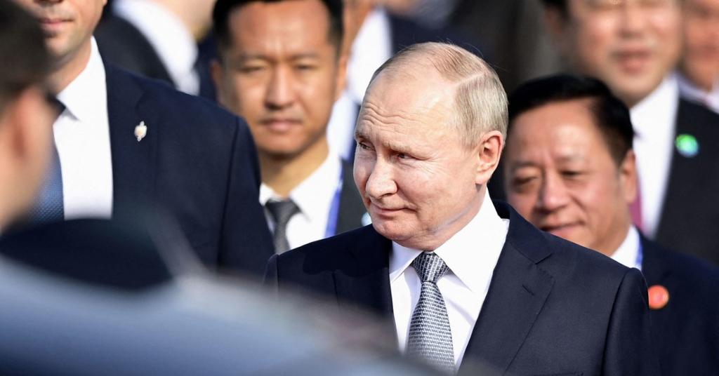 Vladimir Putin 'Cancels Christmas' in Russia as Ukraine War Rages On ...