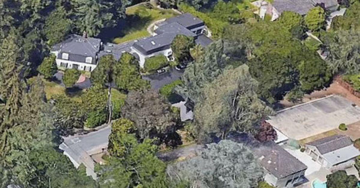 Stephen Curry Pushes To Block 'Low-Income Housing' Behind His Mansion