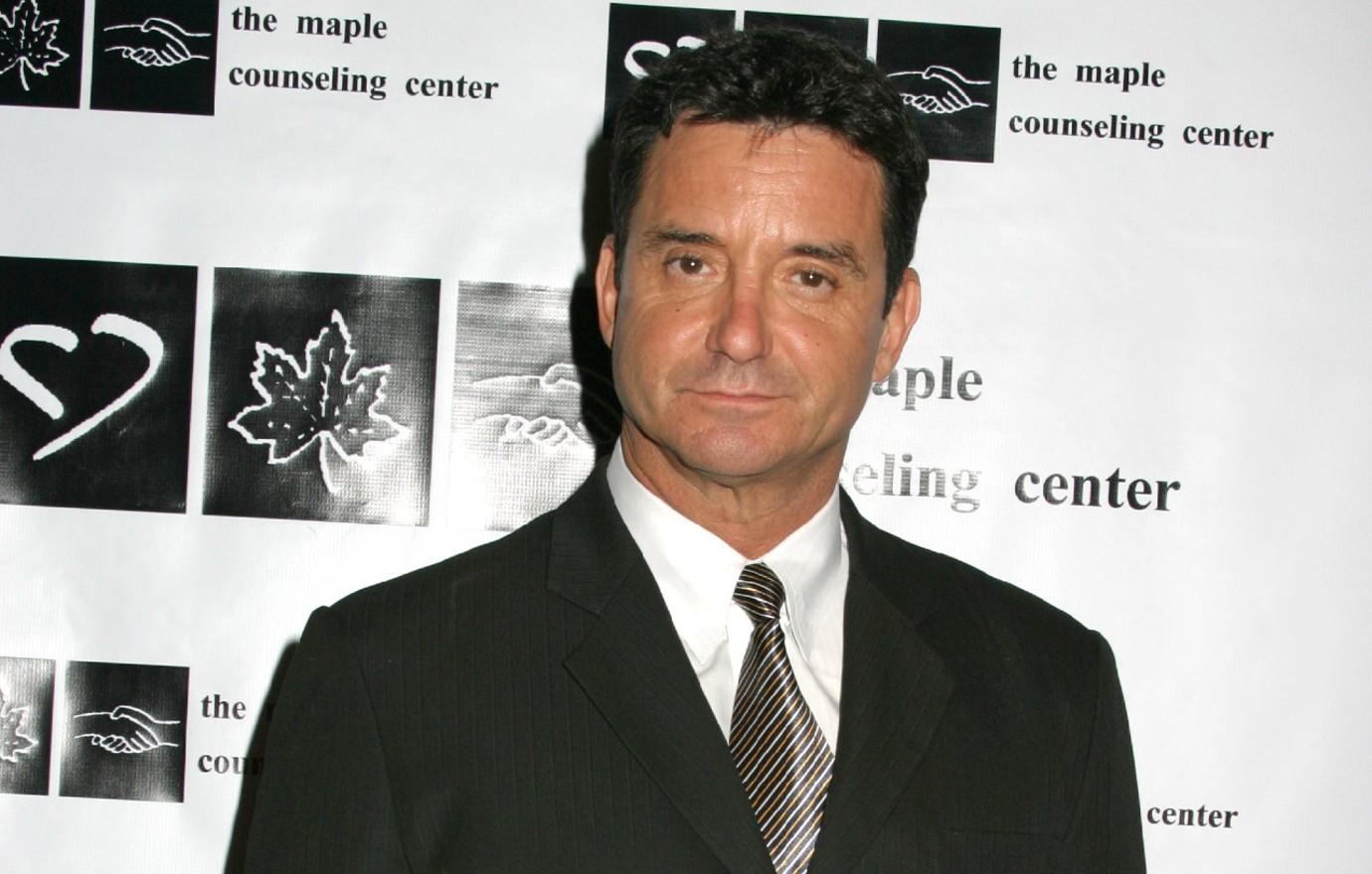 Ex-NBC TV Doctor Gets No Jail Time For Soliciting Minor