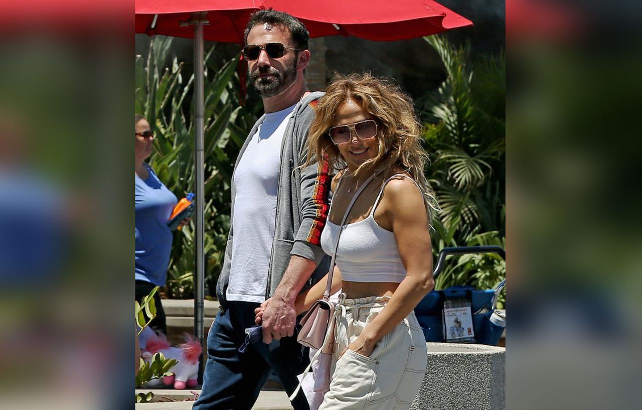 Ben Affleck Grabs Jennifer Lopezs Famous Butt Hours After A Rod