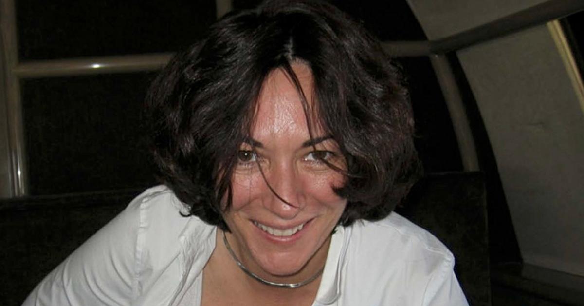 2024 - NEWSRARE Gefängnis entdeckt: Jeffrey Epsteins Ex-Liebhaberin Ghislaine Maxwell joggt um ...