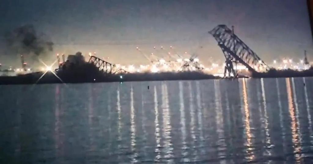 'Mass Casualties' Feared After Baltimore's Francis Scott Key Bridge ...