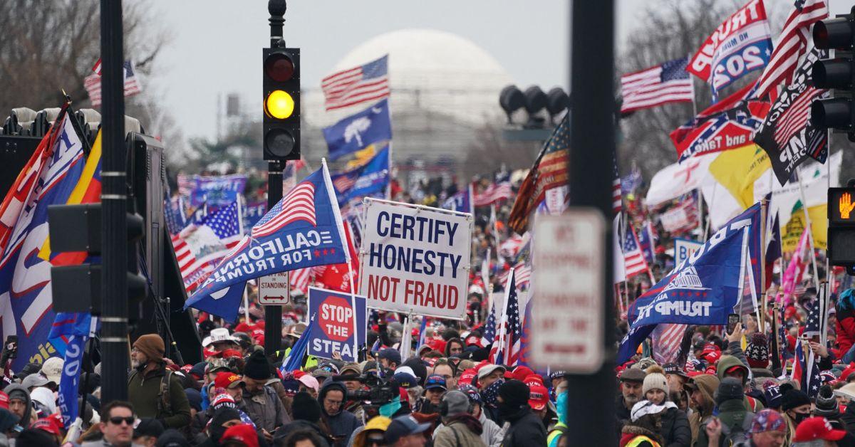 Fox News Execs Allegedly Ignored Bret Baier's Attempts To Air Special ...