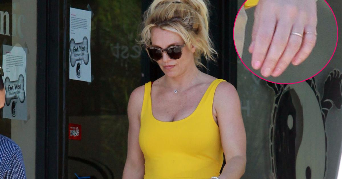 Britney Spears Wears Gold Band On Wedding Finger
