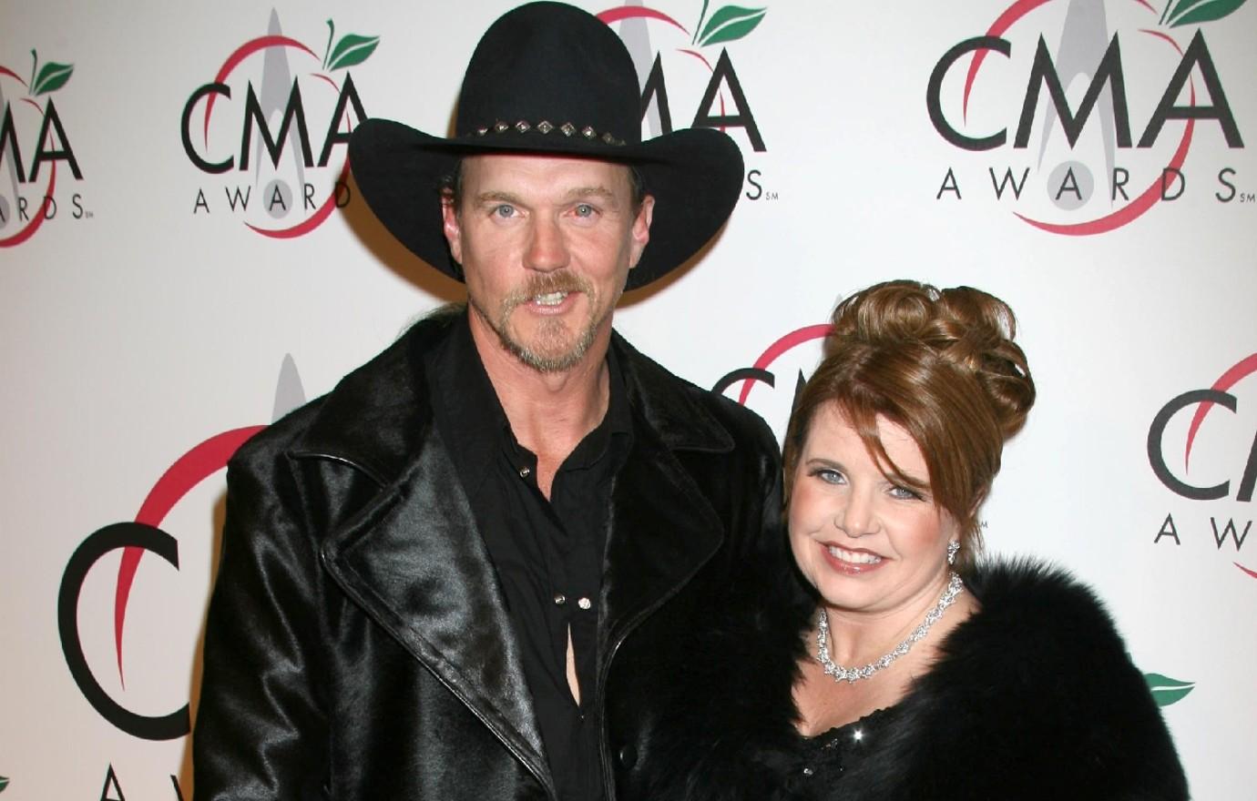 Details Of Trace Adkins’ Bitter $20 Million Divorce From Ex-Wife ...