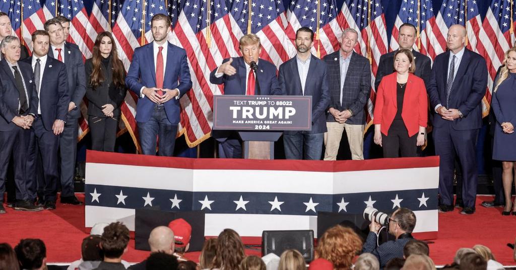 Trump Demands NBC, CNN Have 'Licenses Pulled' Over Iowa Victory Speech