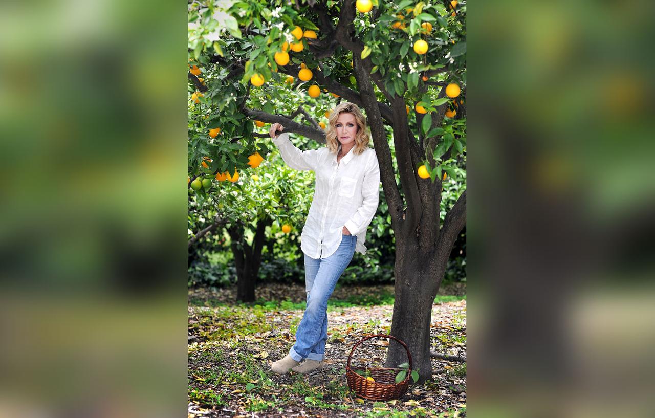 [Pics] Donna Mills Beauty and Fitness Secrets