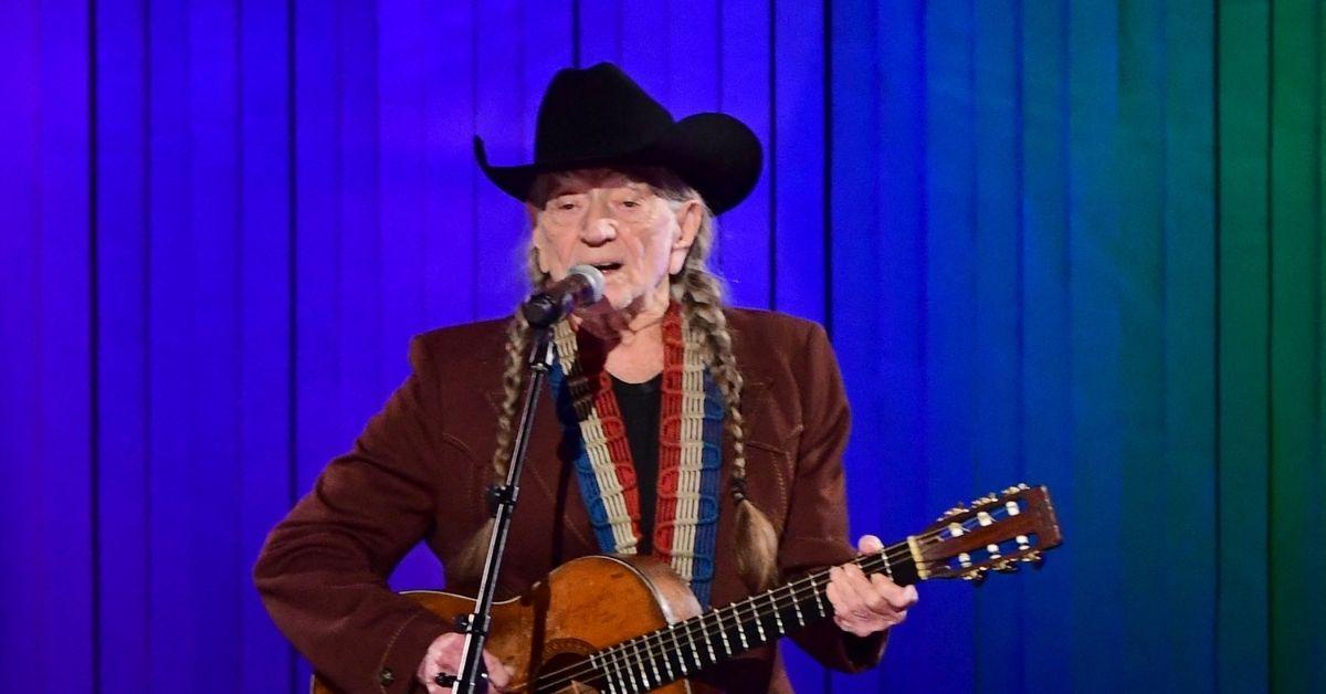 Willie Nelson, Has Sent Health Worries Soaring With Relentless Touring