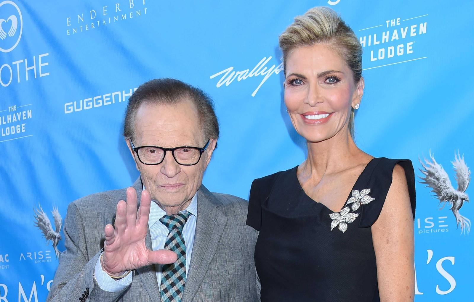 Late TV Host Larry King’s Secret Bank Account Exposed In $100 Million Battle Involving His Widow