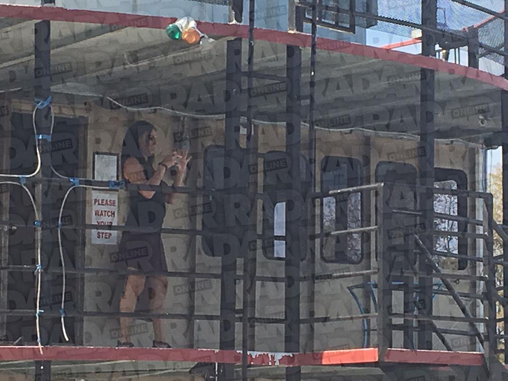 'Alaskan Bush People' Star Joshua "Bam Bam" Brown Living On Luxury Boat ...