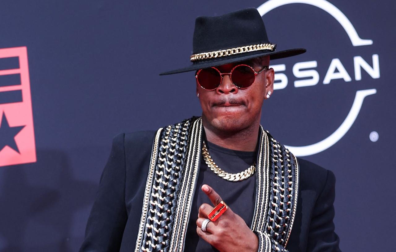 Ne-Yo Hits Ex-Girlfriend With Legal Papers Demanding DNA Test, Child ...