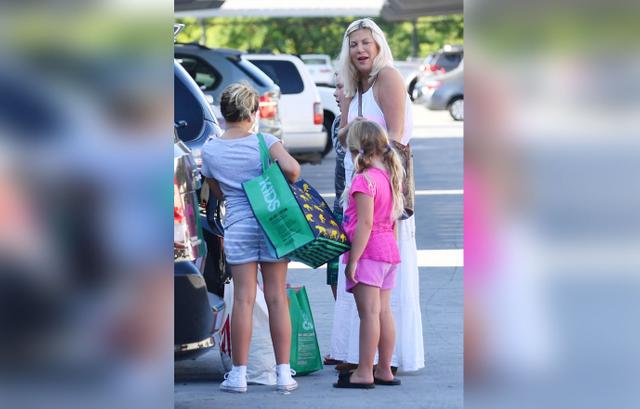 Tori Spelling Shops Till She Drops At Target Despite Money Problems