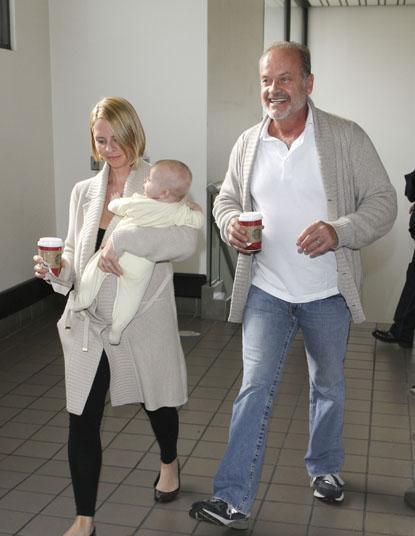 VIDEO: Joan Rivers Smudges Late Husband's Ashes On Letterman Set; Calls ...