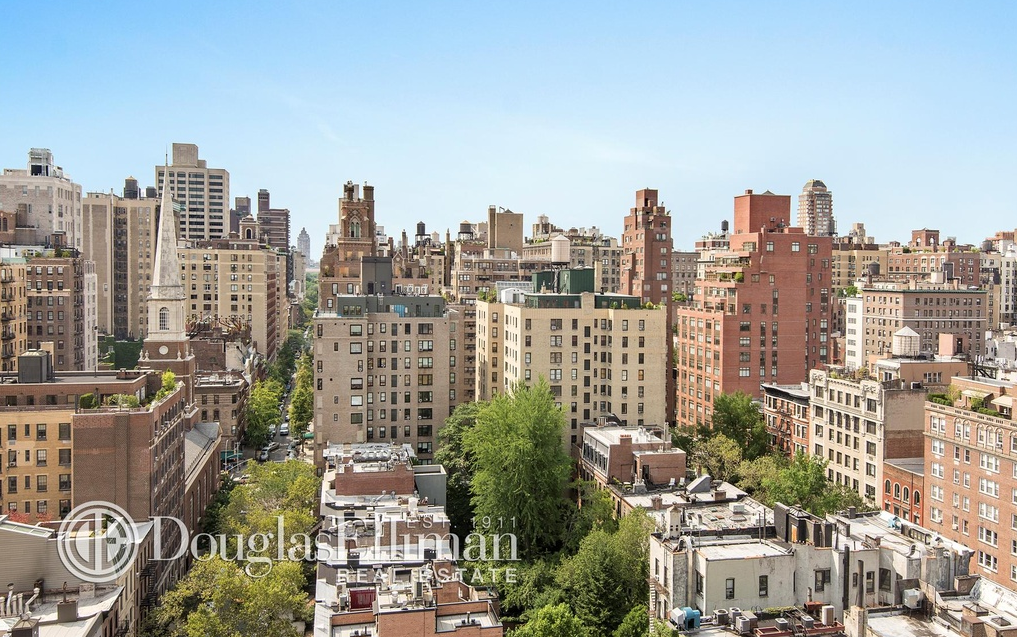 For Sale! 'RHONY' Ramona Singer's Home On The Market After Divorce With ...