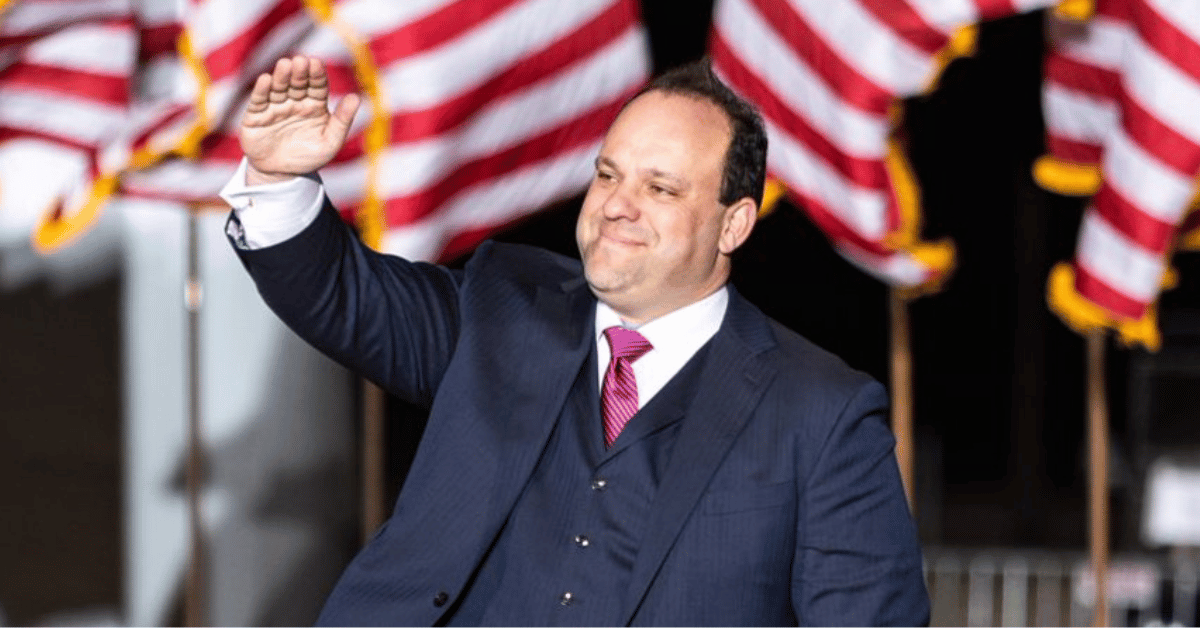 Trump Senior Advisor Boris Epshteyn's Arrest Caught on Tape