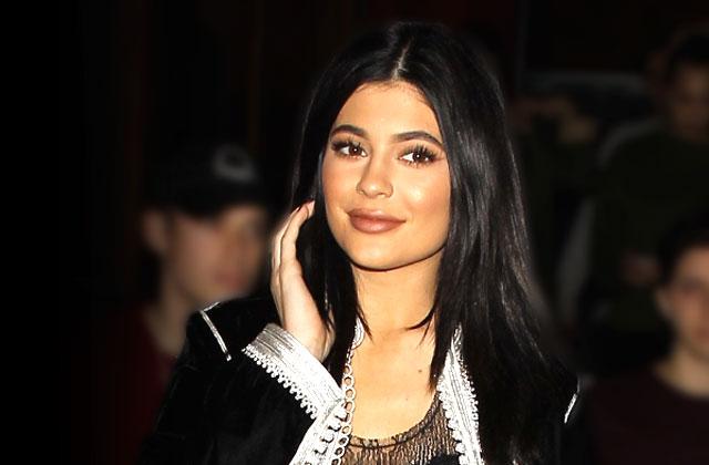 Just Like Big Sis Kim Kylie Jenner Planned To Leak Sex Tape For Attention