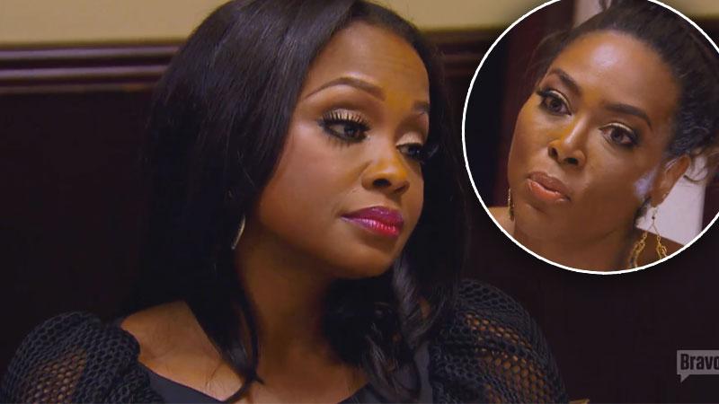 Hold Onto Your Weave! Watch Phaedra Parks Leap Across Table And Attack Kenya Moore Over Cheating ...