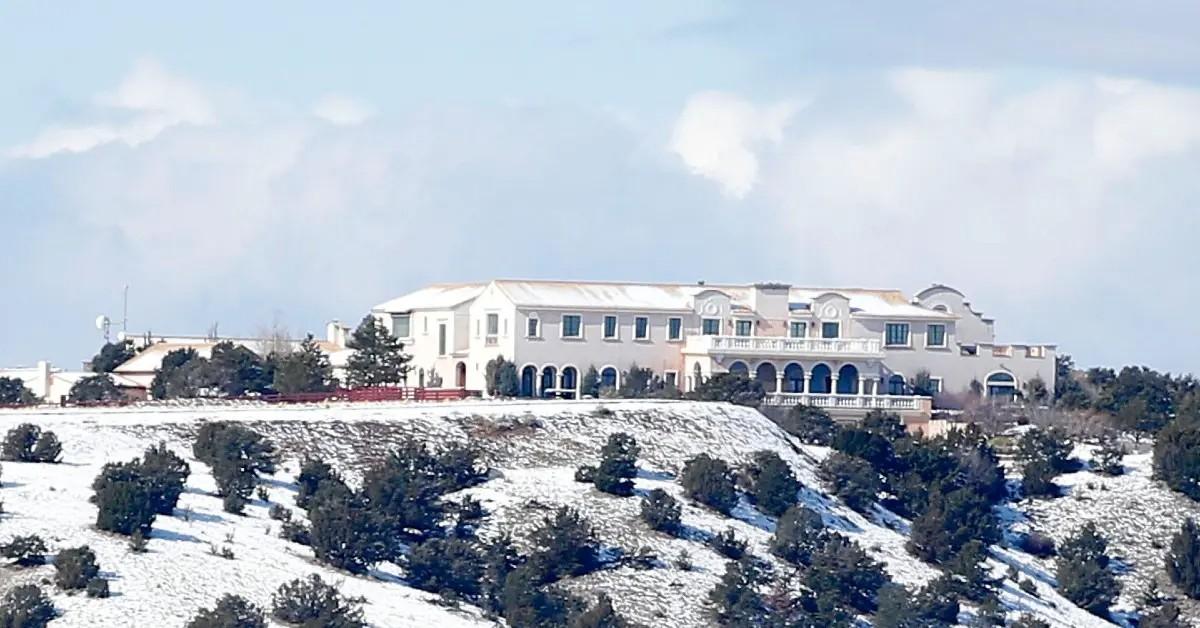 Owner of Epstein's Zorro Ranch Claims Police Never Visited Estate