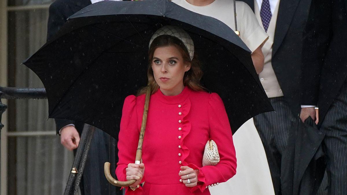 King Charles Evicts Beatrice And Eugenie From Royal Homes