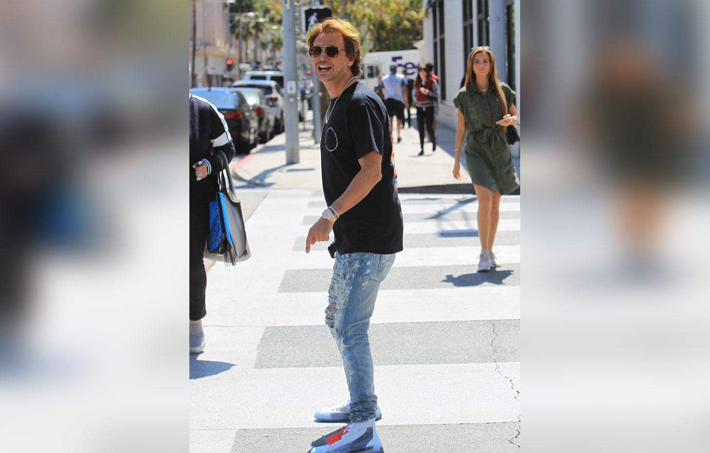 Jonathan Cheban Foodgod Eating In Beverly Hills