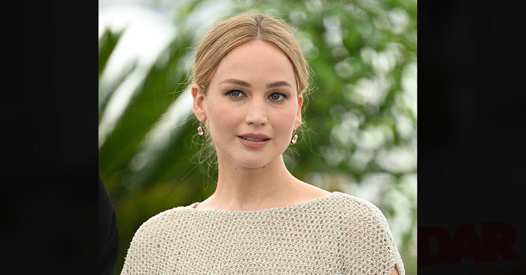 Jennifer Lawrence Sparks Plastic Surgery Rumors With Unrecognizable New ...