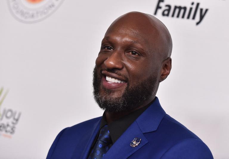 Lamar Odom Pays Tribute to Late Friend Kobe Bryant With Massive Mural