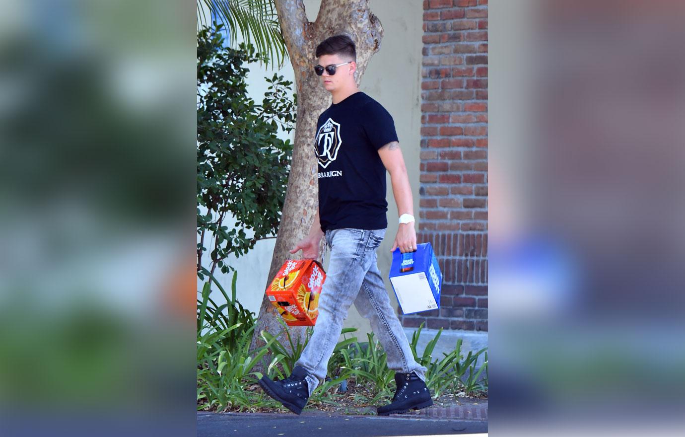 Tyler Baltierra’s Dad Beer Run Despite Battling Substance Abuse Issues ...