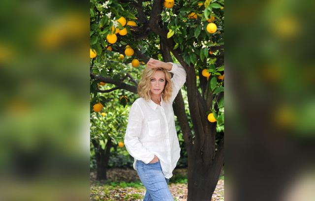 [Pics] Donna Mills Beauty and Fitness Secrets