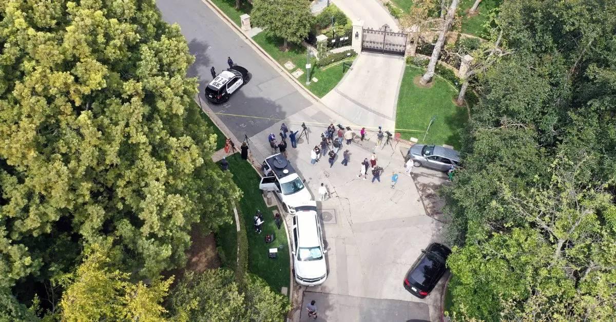 Agents from the U.S. Department of Homeland Security descended on a ...