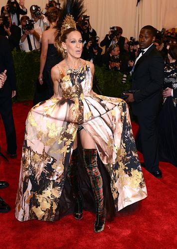 Peek-A-Booty Update! The Greatest Celebrity Wardrobe Malfunctions of ...