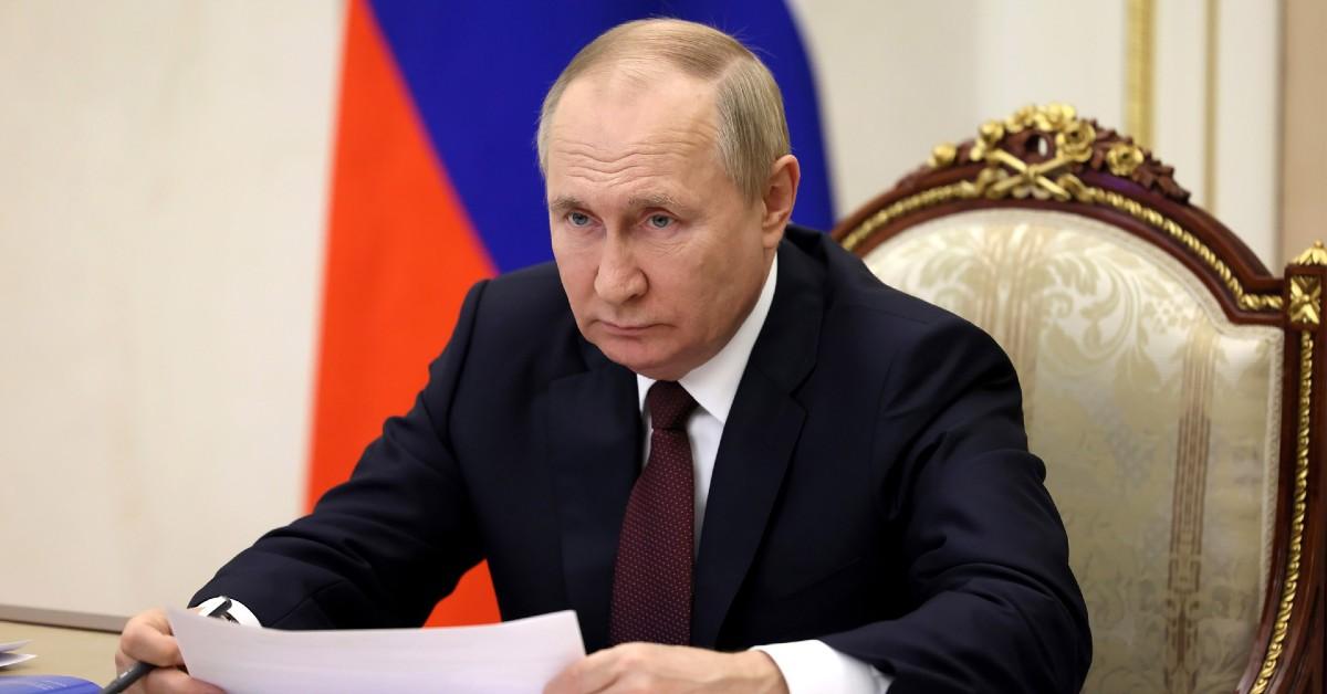 Putin To Skip G20 Summit, Scared World Leader Will 'Slap Him'
