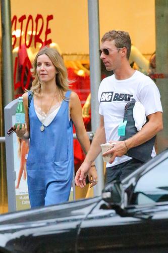 He Has A Type! Chris Martin Spotted With Gwyneth Paltrow Look-Alike – 7 ...