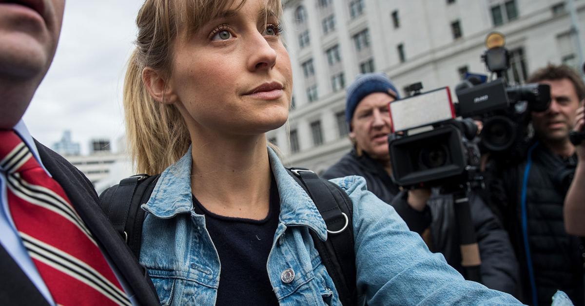 NXIVM Member Allison Mack's Strict House Arrest Rules Revealed – Read ...