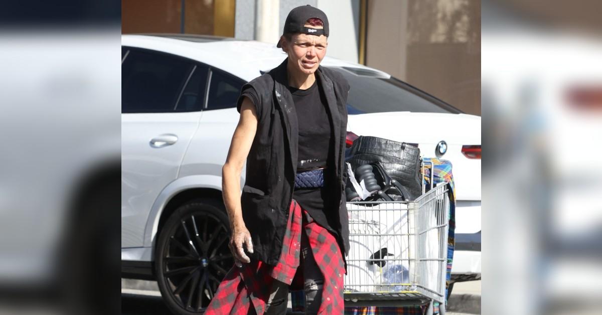 Homeless Loni Willison Seen Smoking On Streets Ahead Of 42nd Birthday