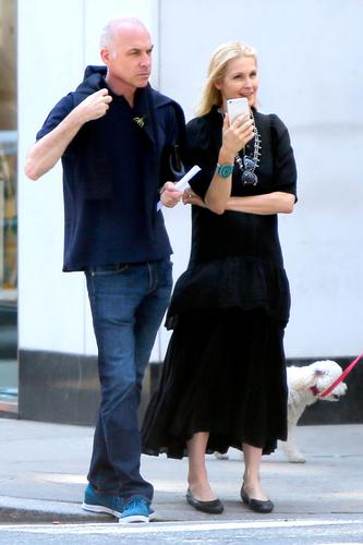 PDA! Kelly Rutherford Kissing Boyfriend Tony Brand In NYC -- Missing ...