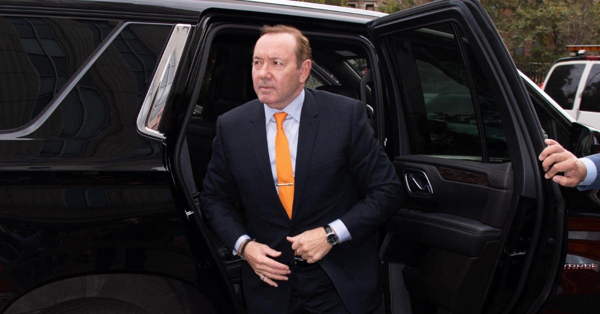 Kevin Spacey Blames 'White Supremacist, Neo-Nazi' Dad For Remaining ...