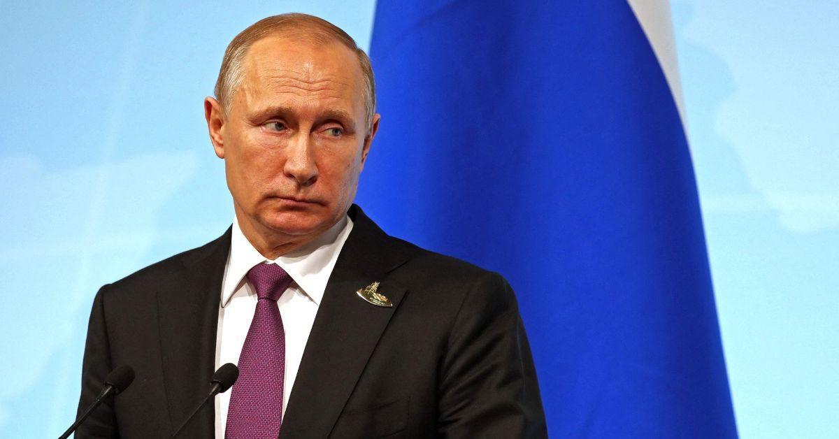 'Terminally Ill' Putin's Death is 'Imminent': Report 'Terminally Ill' Putin's Death is 'Imminent': Report