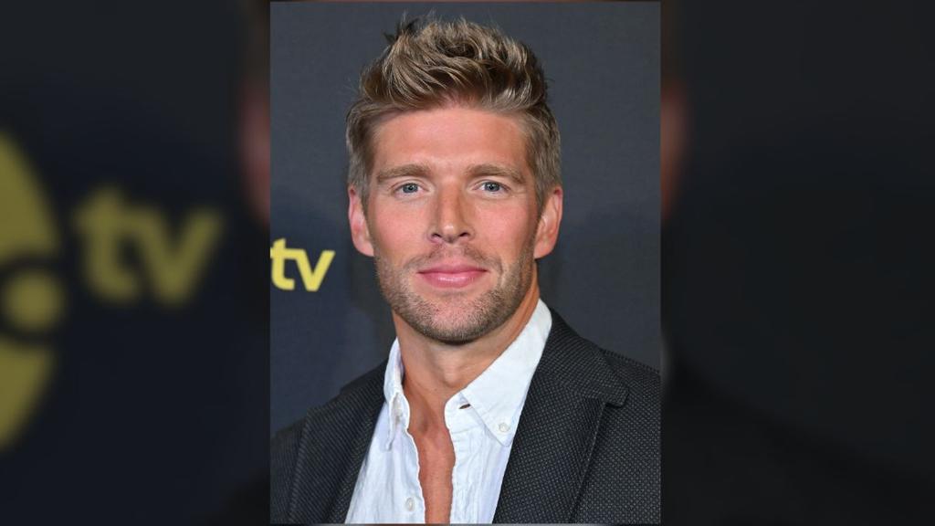 'Summer House' Stars Kyle Cooke and Amanda Batula Split After 4 Years