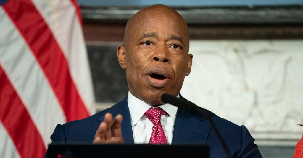 Eric Adams Aide Ordered Staffers to Delete Texts After FBI Raid: Report