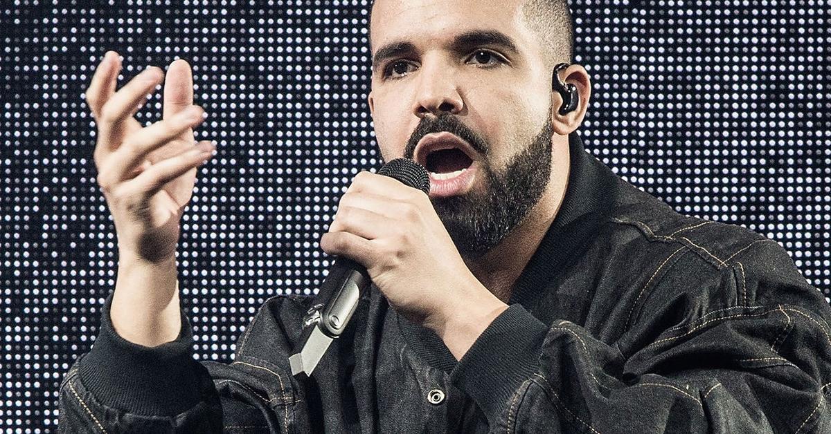 Drake Rushed To Hospital After Collapsing Onstage Apologizes Mystery ...